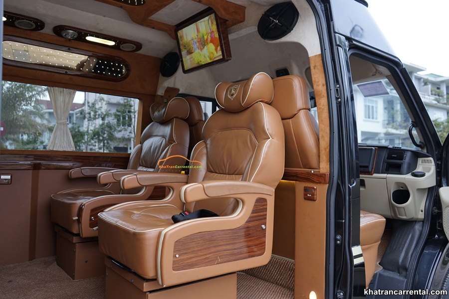 EMPLOYEE SHUTTLE BUS RENTAL IN HO CHI MINH CITY